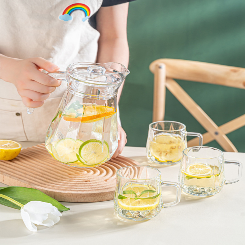 Elegant Transparent Drinking Set of 5 with Diamond Pattern – Kitchen Plaza