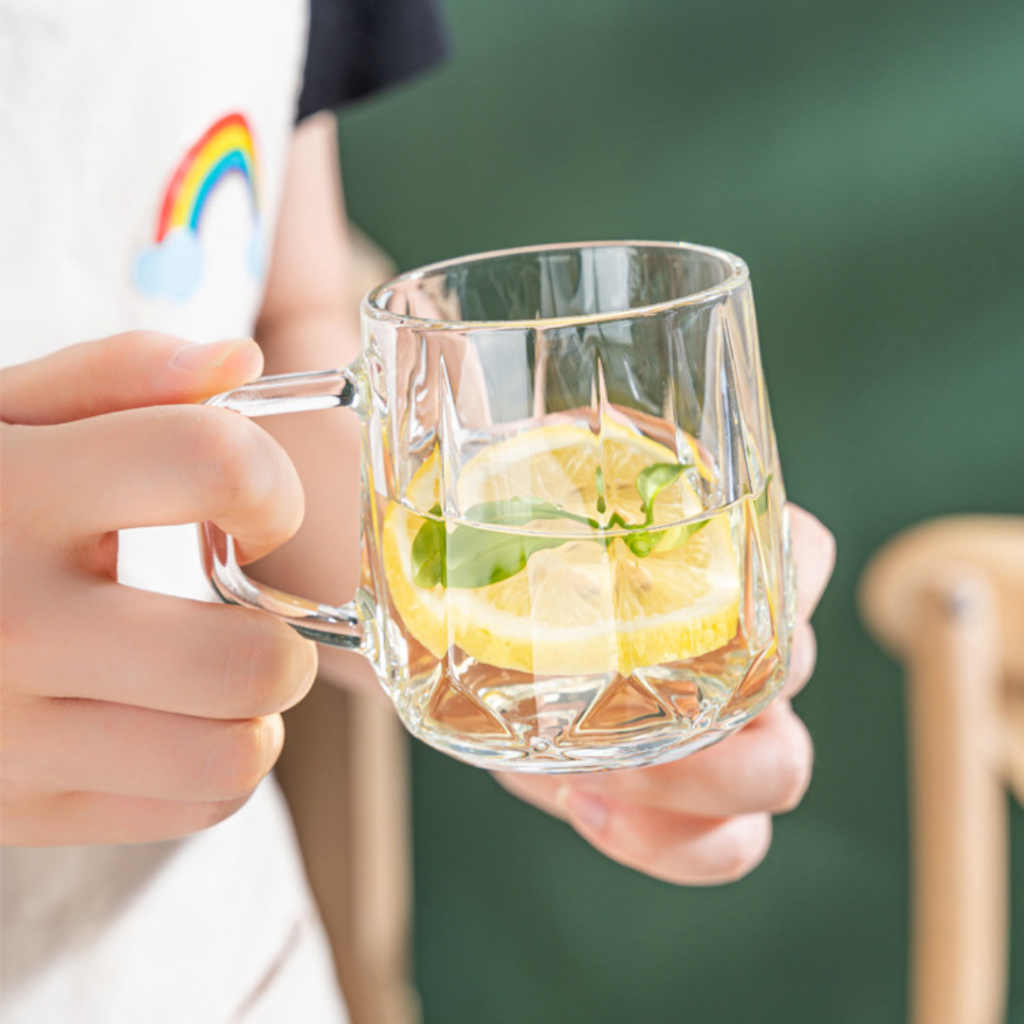 Elegant Transparent Drinking Set of 5 with Diamond Pattern – Kitchen Plaza